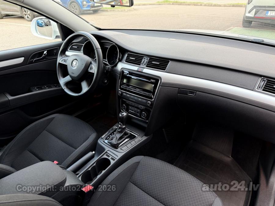 Balts Skoda SuperB 2015 Tallina, ar dzinēja tilpumu 1.80 L un nobraukumu 199 tūkst. km par 5900 €, foto 5 vietnē AUTOMOTO.COM.LV