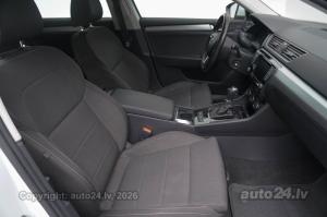 Balts Skoda SuperB 2016 Tallina, ar dzinēja tilpumu 1.40 L un nobraukumu 244 tūkst. km par 8990 €, foto 10 vietnē AUTOMOTO.COM.LV