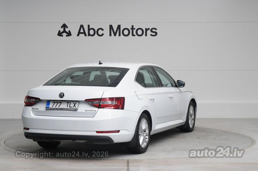 White Skoda SuperB 2016 in Tallinn, with an engine capacity of 1.40 L and mileage of 246 thousand km for 7990 €, photo 5 on AUTOMOTO.COM.LV