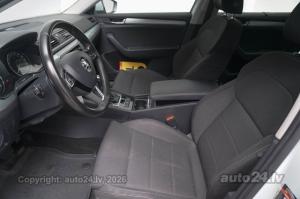 White Skoda SuperB 2016 in Tallinn, with an engine capacity of 1.40 L and mileage of 246 thousand km for 7990 €, photo 8 on AUTOMOTO.COM.LV