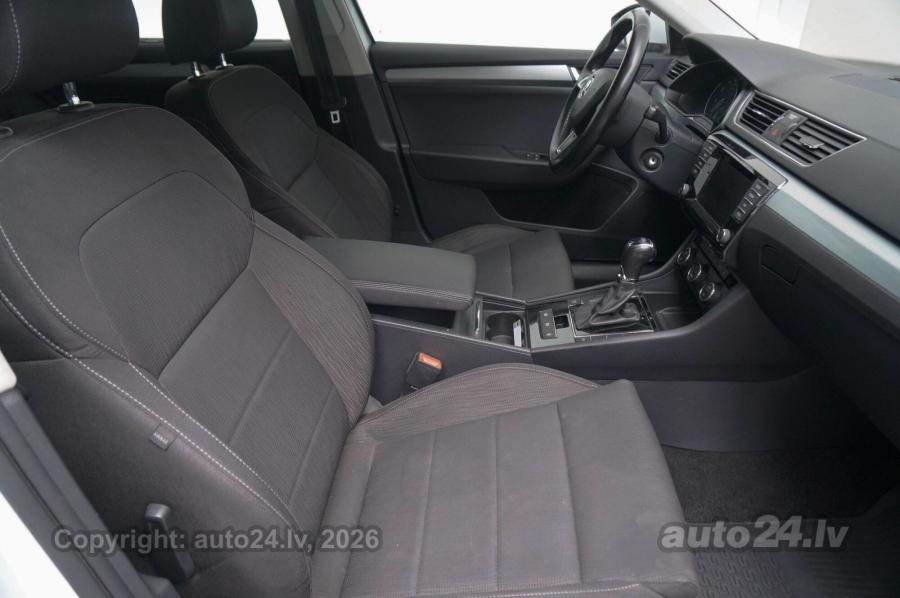 White Skoda SuperB 2016 in Tallinn, with an engine capacity of 1.40 L and mileage of 246 thousand km for 7990 €, photo 10 on AUTOMOTO.COM.LV