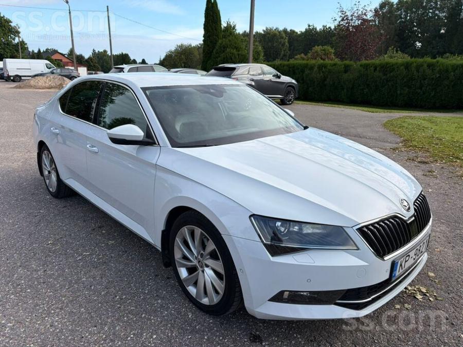 Balts Skoda SuperB 2016 Limbaži, ar dzinēja tilpumu 2.00 L un nobraukumu 235 tūkst. km par 10990 €, foto 1 vietnē AUTOMOTO.COM.LV