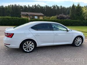 Balts Skoda SuperB 2016 Limbaži, ar dzinēja tilpumu 2.00 L un nobraukumu 235 tūkst. km par 10990 €, foto 8 vietnē AUTOMOTO.COM.LV