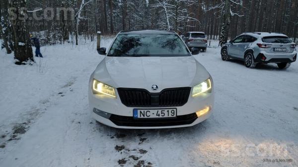 Balts Skoda SuperB 2018 Rīga, ar dzinēja tilpumu 2.00 L un nobraukumu 246 tūkst. km par 9699 €, foto 4 vietnē AUTOMOTO.COM.LV