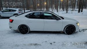 White Skoda SuperB 2018 in Riga, with an engine capacity of 2.00 L and mileage of 246 thousand km for 9699 €, photo 7 on AUTOMOTO.COM.LV