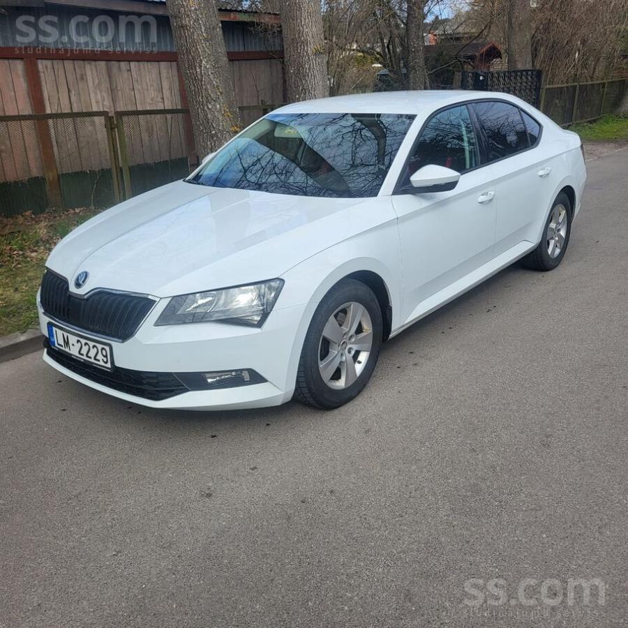 Balts Skoda SuperB 2018 Rīga, ar dzinēja tilpumu 1.60 L un nobraukumu 197 tūkst. km par 12500 €, foto 1 vietnē AUTOMOTO.COM.LV