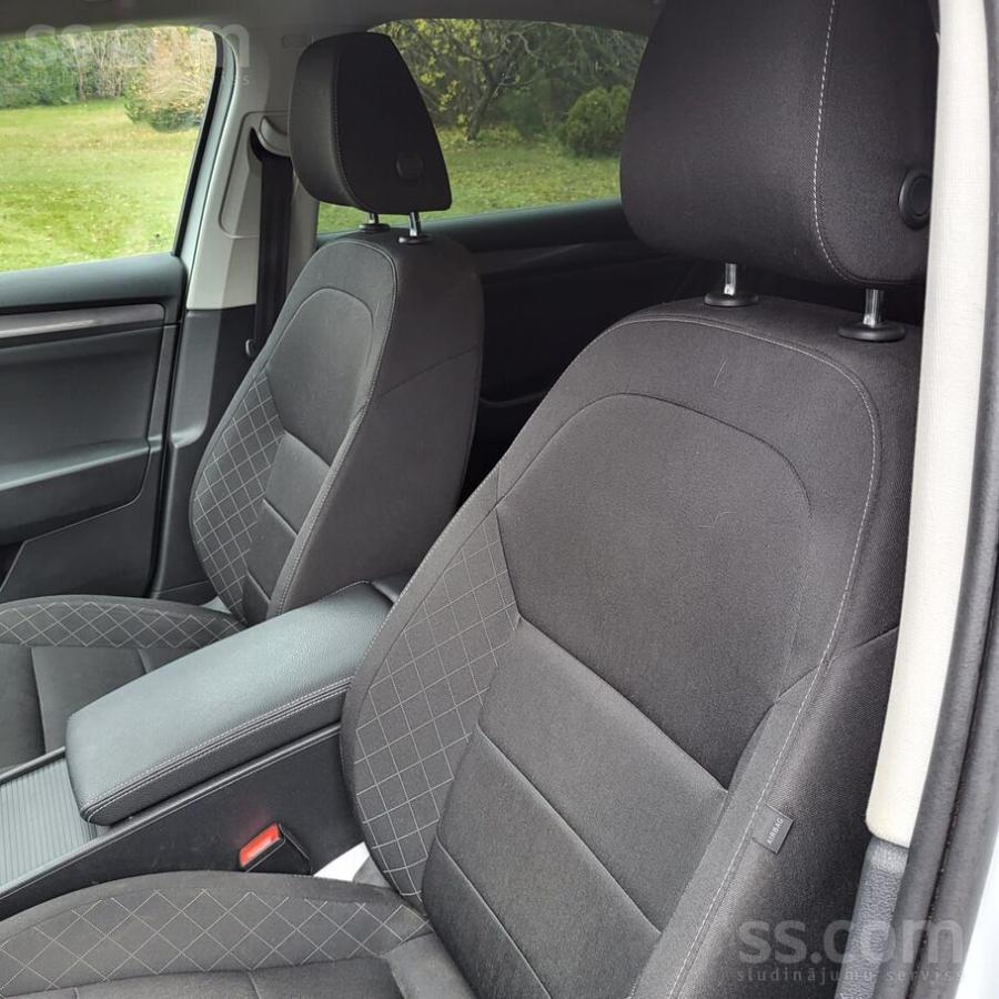 Balts Skoda SuperB 2018 Rīga, ar dzinēja tilpumu 1.60 L un nobraukumu 197 tūkst. km par 12500 €, foto 9 vietnē AUTOMOTO.COM.LV