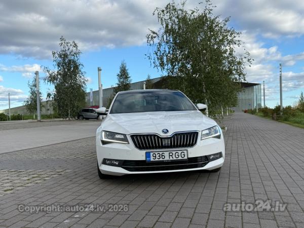 Balts Skoda SuperB 2018 Veru, ar dzinēja tilpumu 2.00 L un nobraukumu 155 tūkst. km par 20900 €, foto 2 vietnē AUTOMOTO.COM.LV