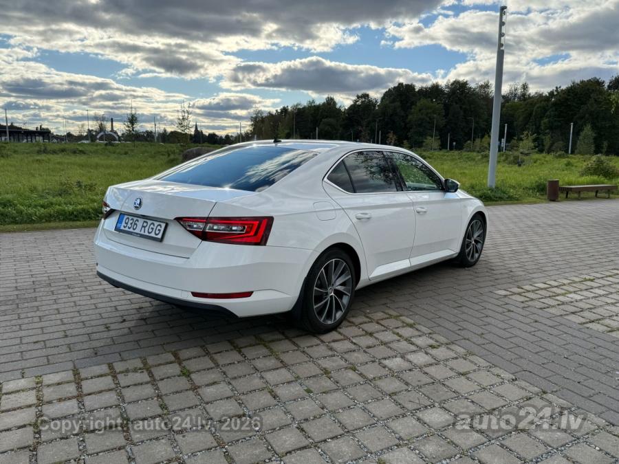 Balts Skoda SuperB 2018 Veru, ar dzinēja tilpumu 2.00 L un nobraukumu 155 tūkst. km par 20900 €, foto 6 vietnē AUTOMOTO.COM.LV