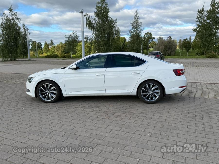 Balts Skoda SuperB 2018 Veru, ar dzinēja tilpumu 2.00 L un nobraukumu 155 tūkst. km par 20900 €, foto 10 vietnē AUTOMOTO.COM.LV