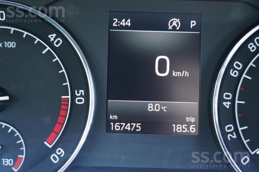 Balts Skoda SuperB 2019 Rīga, ar dzinēja tilpumu 2.00 L un nobraukumu 167 tūkst. km par 11995 €, foto 15 vietnē AUTOMOTO.COM.LV