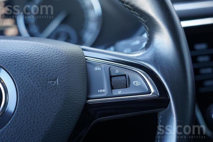 Balts Skoda SuperB 2019 Rīga, ar dzinēja tilpumu 2.00 L un nobraukumu 167 tūkst. km par 11995 €, foto 23 vietnē AUTOMOTO.COM.LV