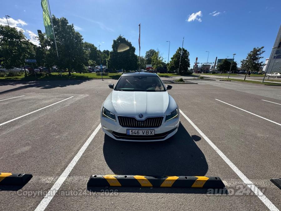 Balts Skoda SuperB 2019 Tallina, ar dzinēja tilpumu 2.00 L un nobraukumu 278 tūkst. km par 13750 €, foto 1 vietnē AUTOMOTO.COM.LV