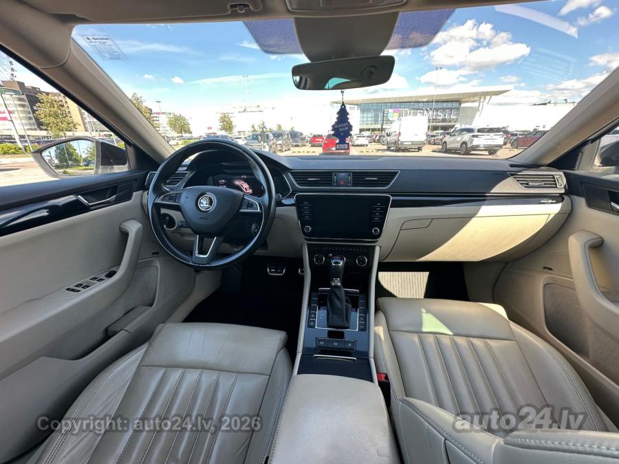 Balts Skoda SuperB 2019 Tallina, ar dzinēja tilpumu 2.00 L un nobraukumu 278 tūkst. km par 13750 €, foto 25 vietnē AUTOMOTO.COM.LV