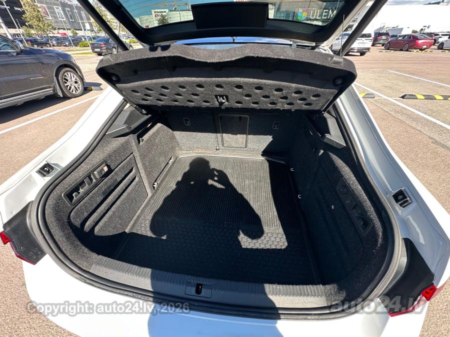 Balts Skoda SuperB 2019 Tallina, ar dzinēja tilpumu 2.00 L un nobraukumu 278 tūkst. km par 13750 €, foto 29 vietnē AUTOMOTO.COM.LV