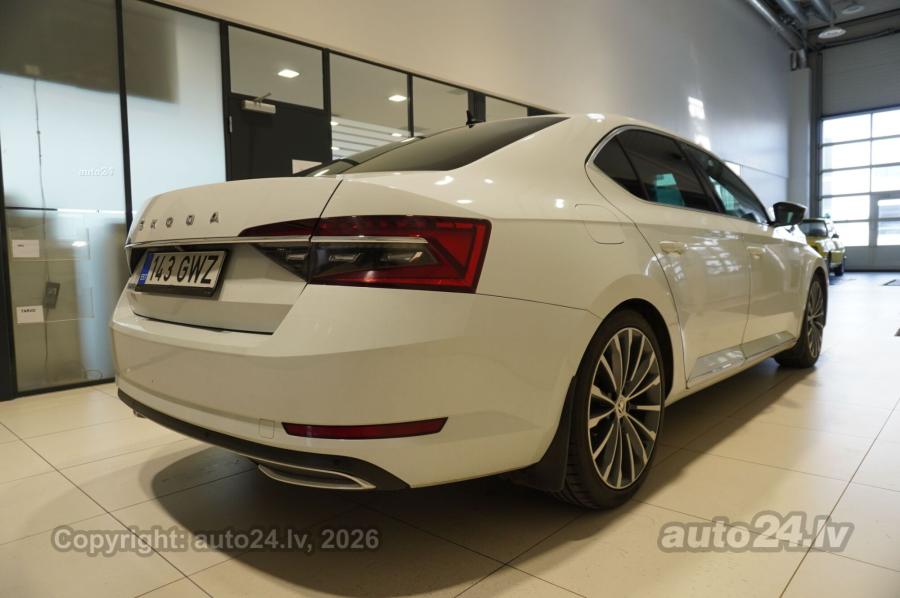 Balts Skoda SuperB 2019 Tallina, ar dzinēja tilpumu 2.00 L un nobraukumu 208 tūkst. km par 16900 €, foto 4 vietnē AUTOMOTO.COM.LV