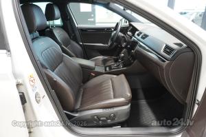 Balts Skoda SuperB 2019 Tallina, ar dzinēja tilpumu 2.00 L un nobraukumu 208 tūkst. km par 16900 €, foto 16 vietnē AUTOMOTO.COM.LV