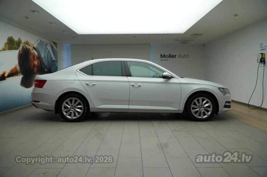 Balts Skoda SuperB 2020 Tallina, ar dzinēja tilpumu 2.00 L un nobraukumu 116 tūkst. km par 19900 €, foto 4 vietnē AUTOMOTO.COM.LV