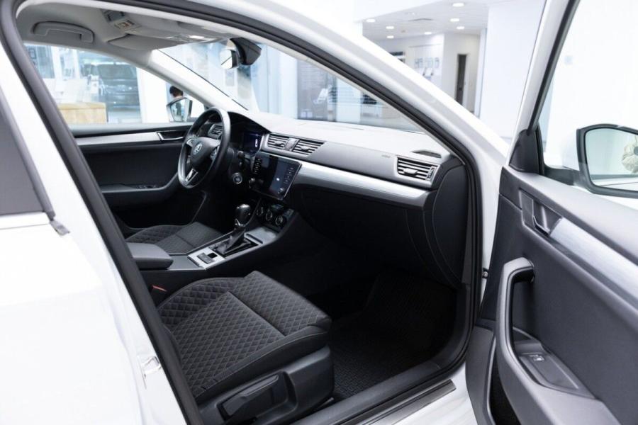 Balts Skoda SuperB 2020 Jehvi, ar dzinēja tilpumu 2.00 L un nobraukumu 115 tūkst. km par 19700 €, foto 17 vietnē AUTOMOTO.COM.LV
