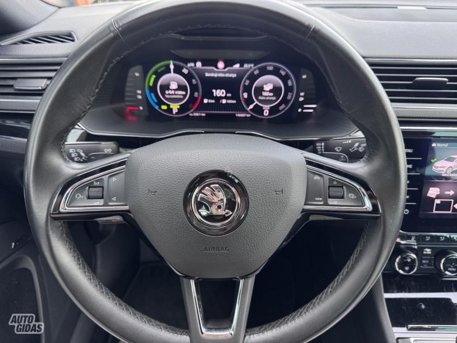 White Skoda SuperB 2020 in Avizieniai, with an engine capacity of 1.40 L and mileage of 146 thousand km for 18650 €, photo 16 on AUTOMOTO.COM.LV