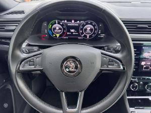White Skoda SuperB 2020 in Vilnius, with an engine capacity of 1.40 L and mileage of 146 thousand km for 18650 €, photo 16 on AUTOMOTO.COM.LV