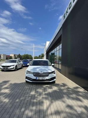 White Skoda SuperB 2020 in Klaipeda, with an engine capacity of 1.40 L and mileage of 75 thousand km for 21800 €, photo 4 on AUTOMOTO.COM.LV