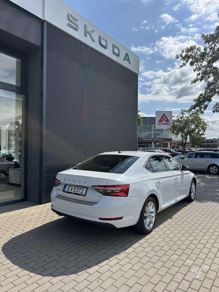 White Skoda SuperB 2020 in Klaipeda, with an engine capacity of 1.40 L and mileage of 75 thousand km for 21800 €, photo 6 on AUTOMOTO.COM.LV