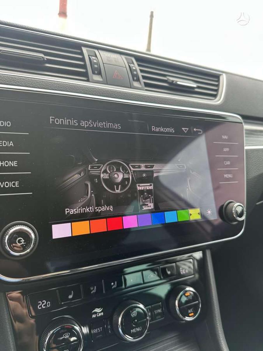 White Skoda SuperB 2020 in Klaipeda, with an engine capacity of 1.40 L and mileage of 75 thousand km for 21800 €, photo 33 on AUTOMOTO.COM.LV