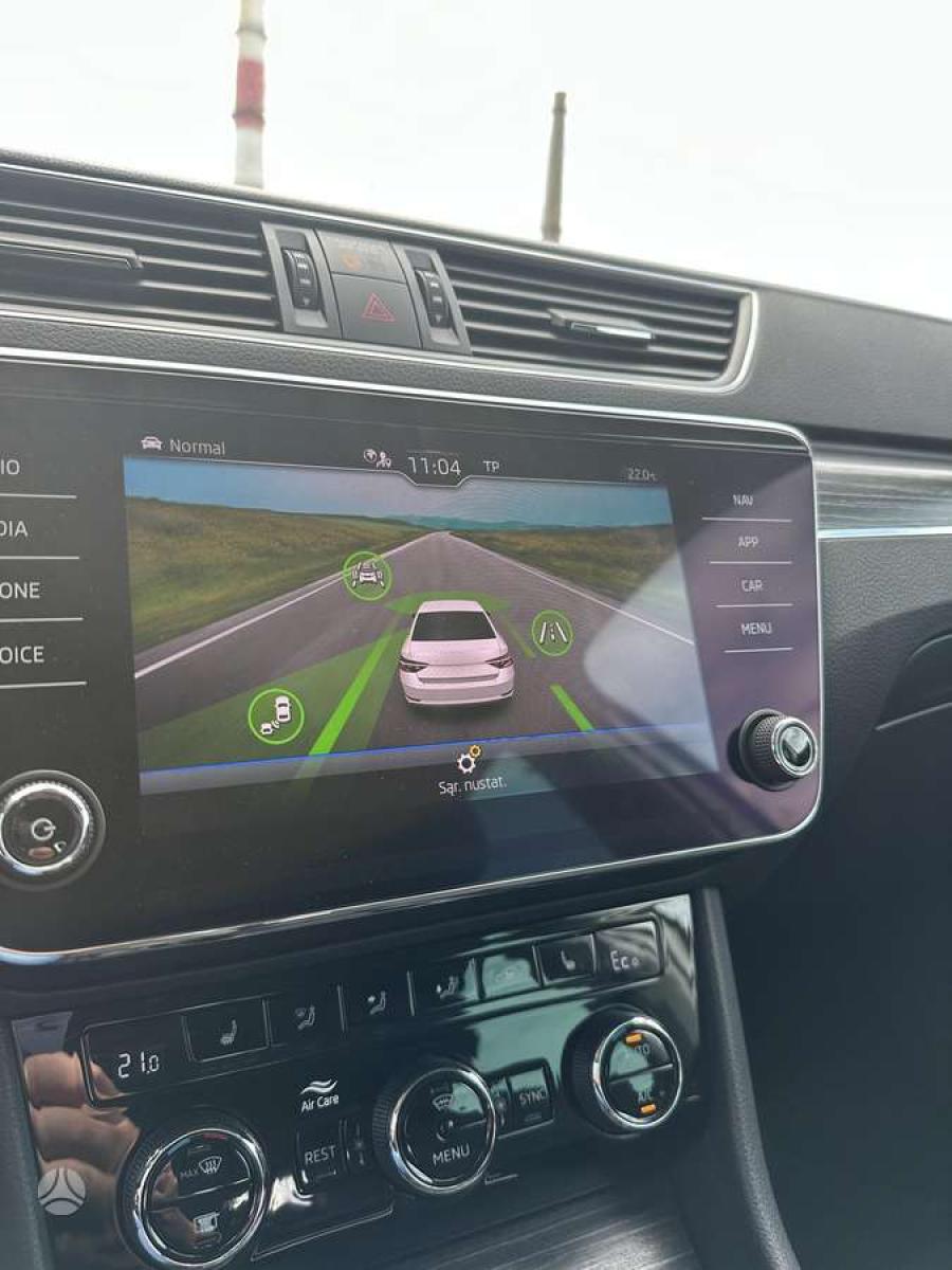 White Skoda SuperB 2020 in Klaipeda, with an engine capacity of 1.40 L and mileage of 75 thousand km for 21800 €, photo 34 on AUTOMOTO.COM.LV