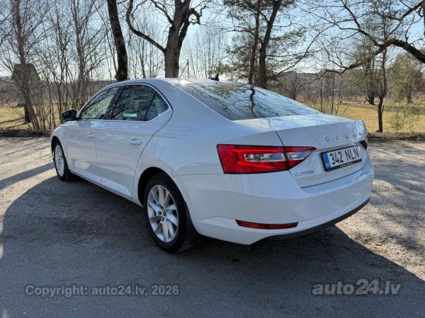 White Skoda SuperB 2021 in Haapsalu, with an engine capacity of 2.00 L and mileage of 135 thousand km for 19000 €, photo 4 on AUTOMOTO.COM.LV