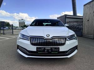 Белый Шкода Суперб 2021 в Вильнюс, объемом двигателя 1.40 л и пробегом 95 тыс. км за 22500 €, фото 6 на AUTOMOTO.COM.LV
