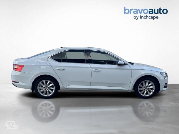 Skoda SuperB 2021 Klaipėda vietnē Balts Skoda SuperB 2021 Klaipėda, ar dzinēja tilpumu 1.50 L un nobraukumu 117 tūkst. km par 19500 €, foto 7 vietnē AUTOMOTO.COM.LV
