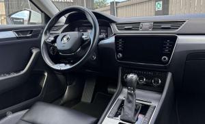 White Skoda SuperB 2022 in Kaunas, with an engine capacity of 1.97 L and mileage of 290 thousand km for 12999 €, photo 15 on AUTOMOTO.COM.LV