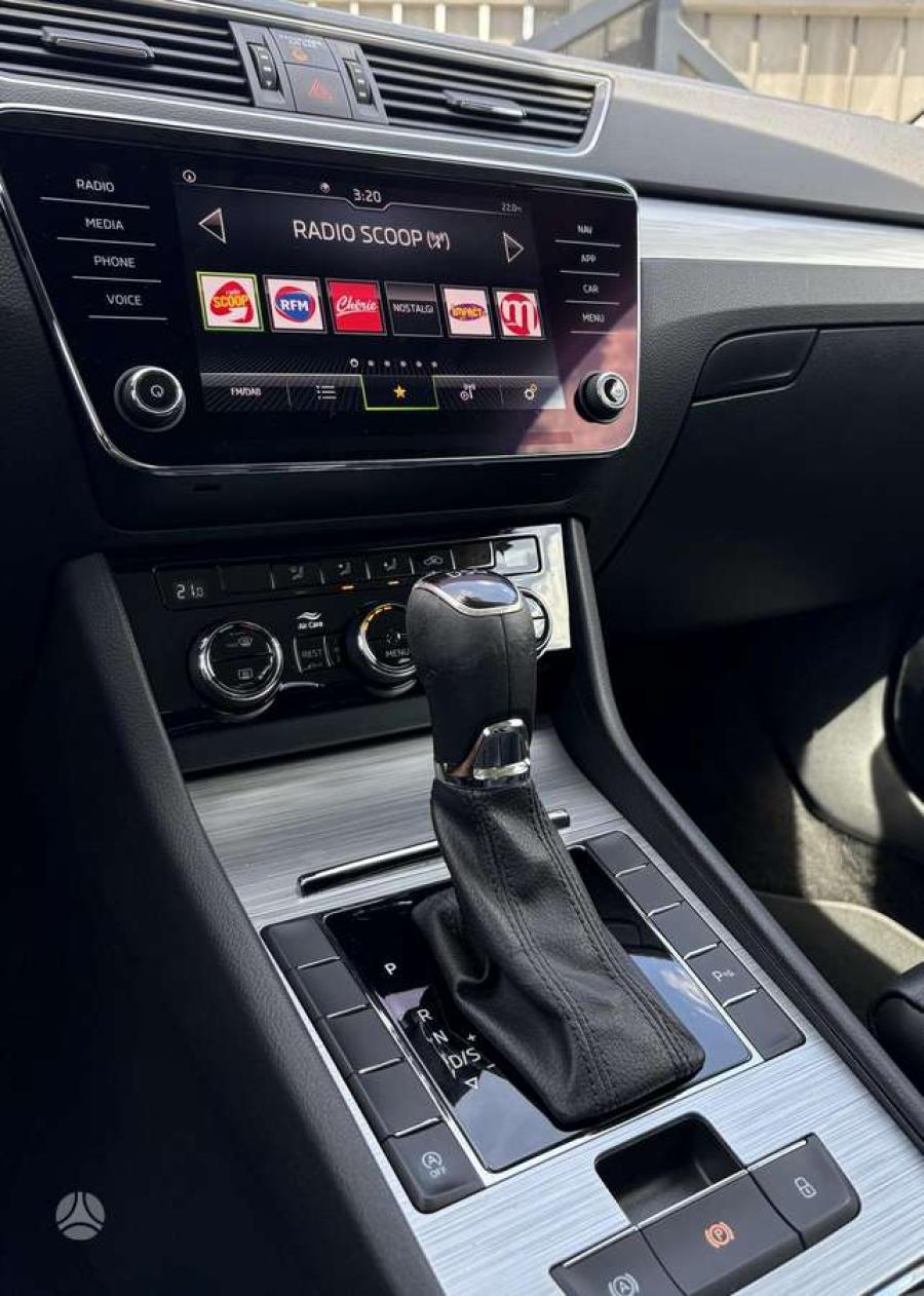 White Skoda SuperB 2022 in Kaunas, with an engine capacity of 1.97 L and mileage of 290 thousand km for 12999 €, photo 17 on AUTOMOTO.COM.LV