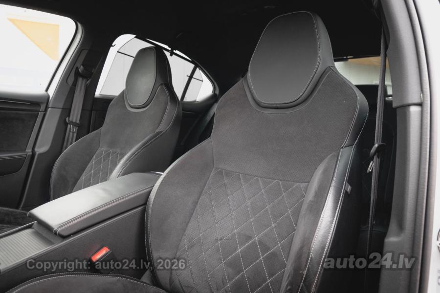 White Skoda SuperB 2022 in Tartu, with an engine capacity of 2.00 L and mileage of 127 thousand km for 25900 €, photo 11 on AUTOMOTO.COM.LV