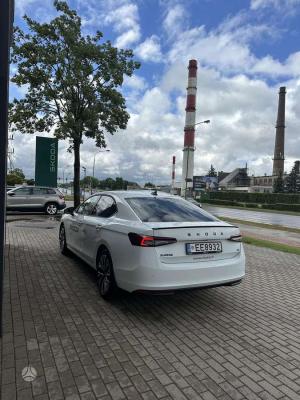 White Skoda SuperB 2026 in Klaipeda, with an engine capacity of 1.50 L and mileage of 5 thousand km for 39950 €, photo 8 on AUTOMOTO.COM.LV