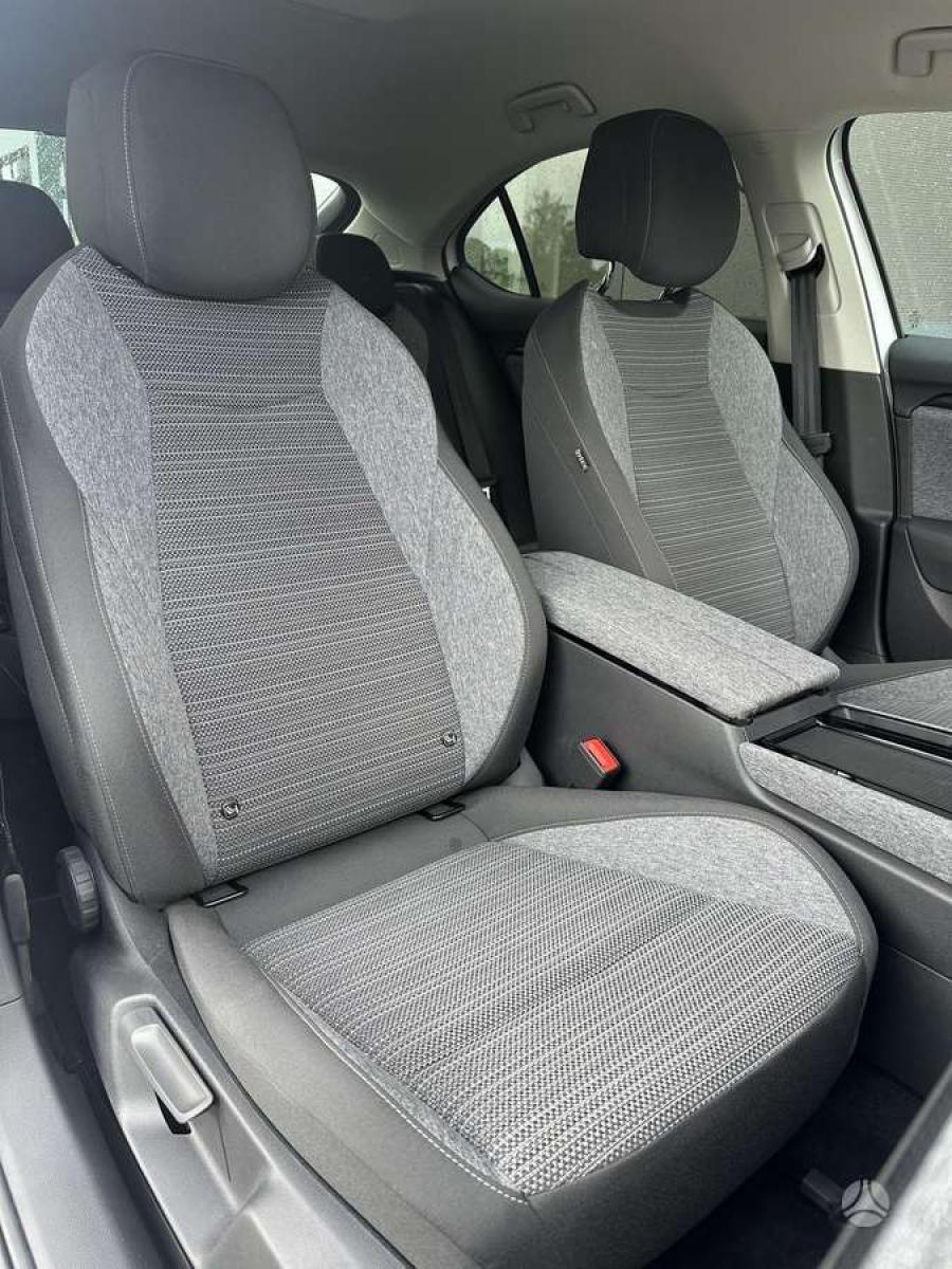 White Skoda SuperB 2026 in Klaipeda, with an engine capacity of 1.50 L and mileage of 5 thousand km for 39950 €, photo 9 on AUTOMOTO.COM.LV