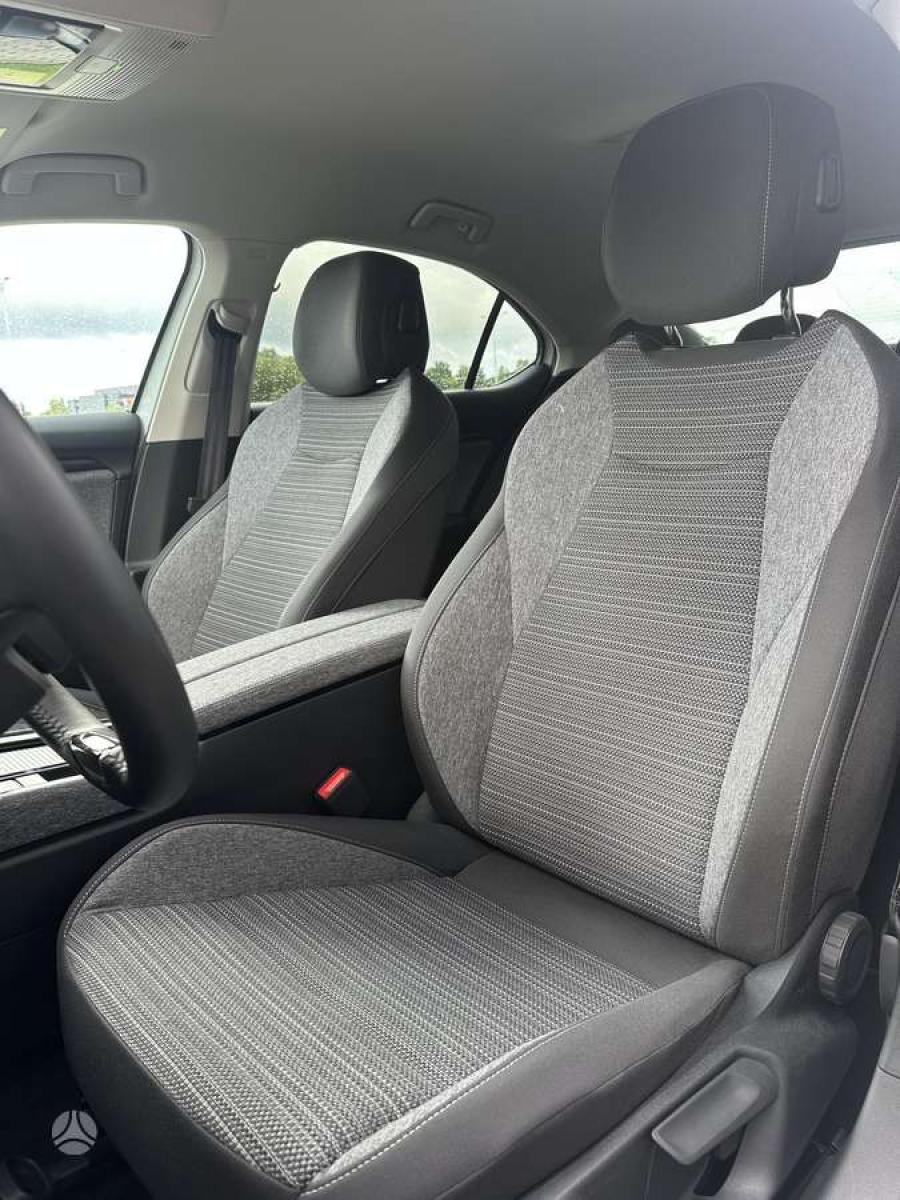 White Skoda SuperB 2026 in Klaipeda, with an engine capacity of 1.50 L and mileage of 5 thousand km for 39950 €, photo 13 on AUTOMOTO.COM.LV