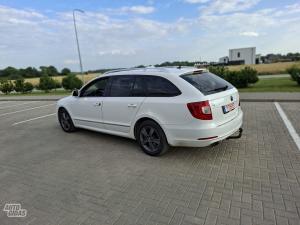 Balts Skoda SuperB 2010 Kauņa, ar dzinēja tilpumu 2.00 L un nobraukumu 400 tūkst. km par 3000 €, foto 8 vietnē AUTOMOTO.COM.LV