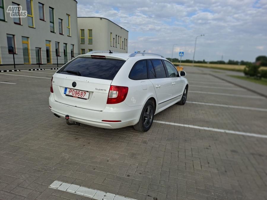 Balts Skoda SuperB 2010 Kauņa, ar dzinēja tilpumu 2.00 L un nobraukumu 400 tūkst. km par 3000 €, foto 12 vietnē AUTOMOTO.COM.LV