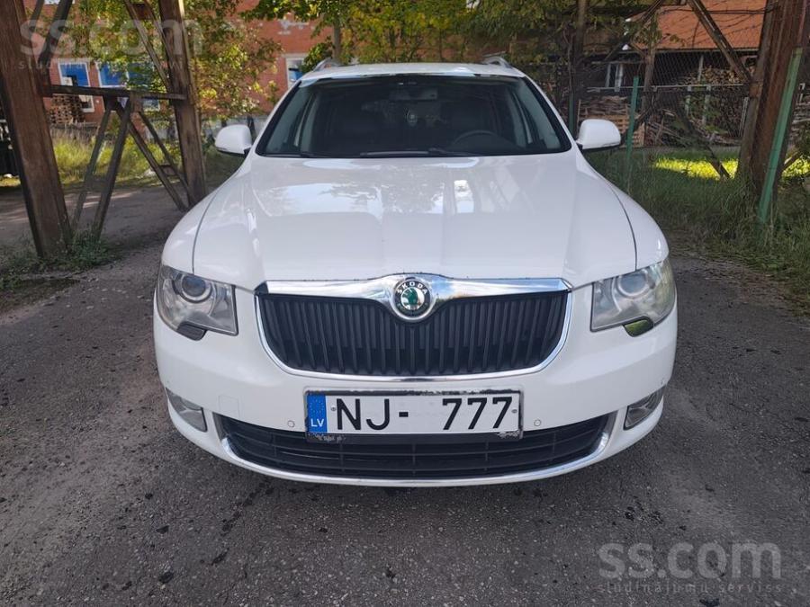 Balts Skoda SuperB 2010 Rēzekne, ar dzinēja tilpumu 2.00 L un nobraukumu 291 tūkst. km par 4750 €, foto 3 vietnē AUTOMOTO.COM.LV