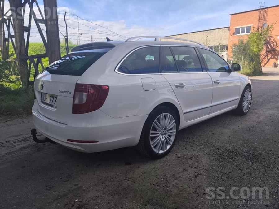 Balts Skoda SuperB 2010 Rēzekne, ar dzinēja tilpumu 2.00 L un nobraukumu 291 tūkst. km par 4750 €, foto 6 vietnē AUTOMOTO.COM.LV