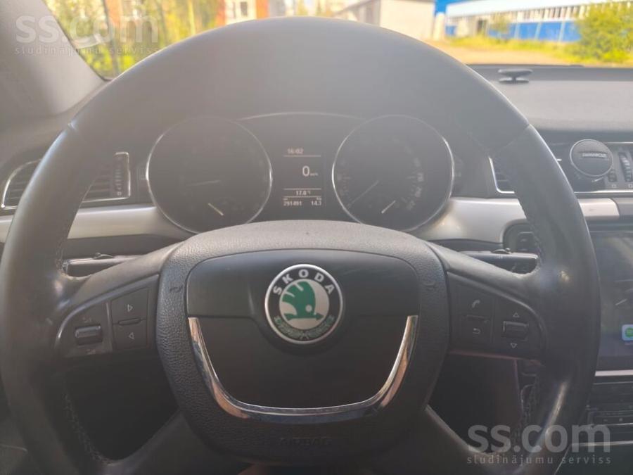 Balts Skoda SuperB 2010 Rēzekne, ar dzinēja tilpumu 2.00 L un nobraukumu 291 tūkst. km par 4750 €, foto 11 vietnē AUTOMOTO.COM.LV