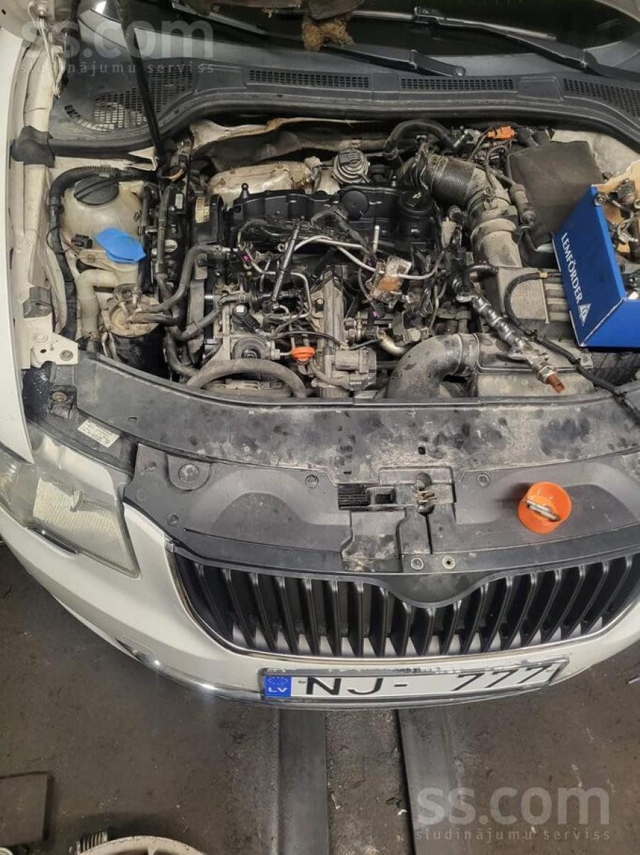 Balts Skoda SuperB 2010 Rēzekne, ar dzinēja tilpumu 2.00 L un nobraukumu 291 tūkst. km par 4750 €, foto 15 vietnē AUTOMOTO.COM.LV