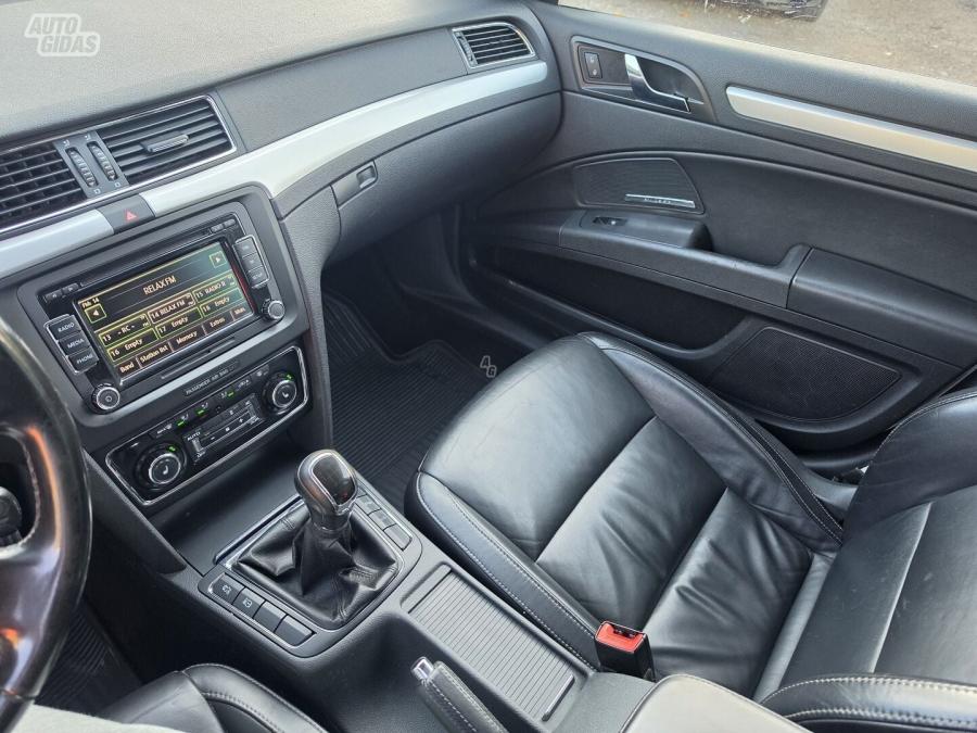 White Skoda SuperB 2010 in Silute, with an engine capacity of 2.00 L and mileage of 280 thousand km for 3800 €, photo 13 on AUTOMOTO.COM.LV