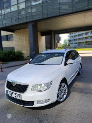 Balts Skoda SuperB 2011 Viļņa, ar dzinēja tilpumu 1.80 L un nobraukumu 216 tūkst. km par 4500 €, foto  vietnē AUTOMOTO.COM.LV