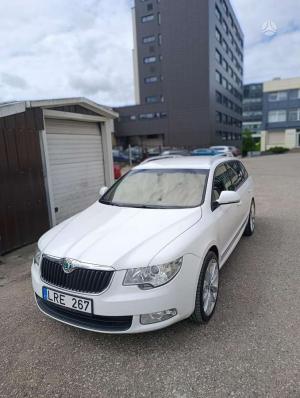 White Skoda SuperB 2011 in Vilnius, with an engine capacity of 1.80 L and mileage of 216 thousand km for 4500 €, photo 31 on AUTOMOTO.COM.LV