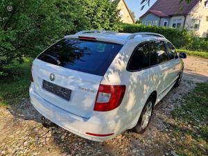 Balts Skoda SuperB 2011 Raseiniai, ar dzinēja tilpumu 2.00 L un nobraukumu 322 tūkst. km par 1500 €, foto 3 vietnē AUTOMOTO.COM.LV