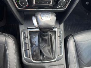 White Skoda SuperB 2011 in Jonava, with an engine capacity of 1.97 L and mileage of 231 thousand km for 4400 €, photo 19 on AUTOMOTO.COM.LV