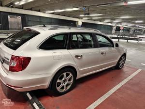 Balts Skoda SuperB 2011 Kauņa, ar dzinēja tilpumu 1.60 L un nobraukumu 372 tūkst. km par 2300 €, foto 7 vietnē AUTOMOTO.COM.LV